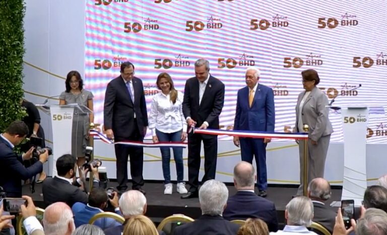 Banco BHD inaugura edificio de operaciones y anuncia fintech - PANORAMA ...