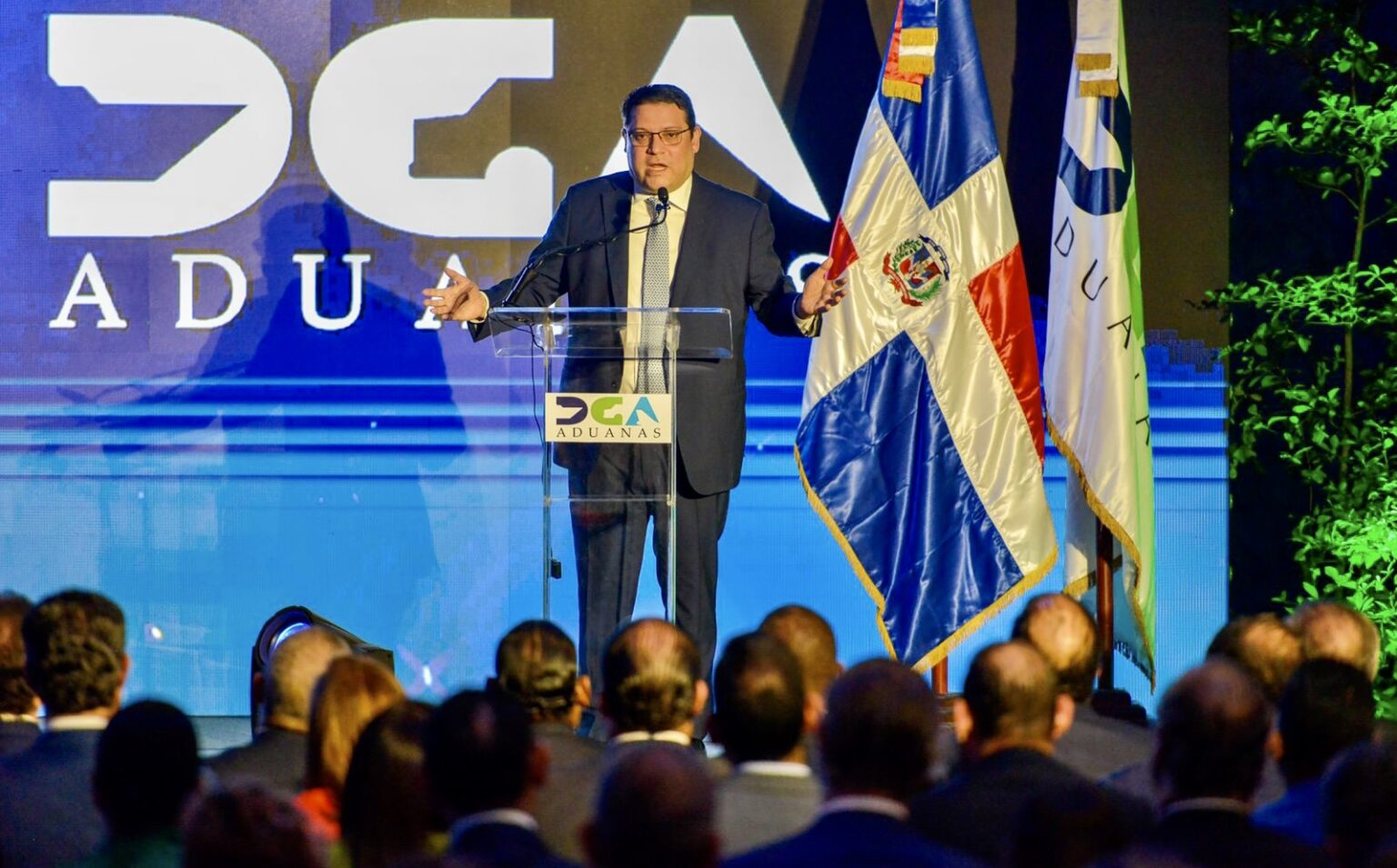 El Despacho en 24 Horas de Aduanas, una realidad - PANORAMA URBANO RD