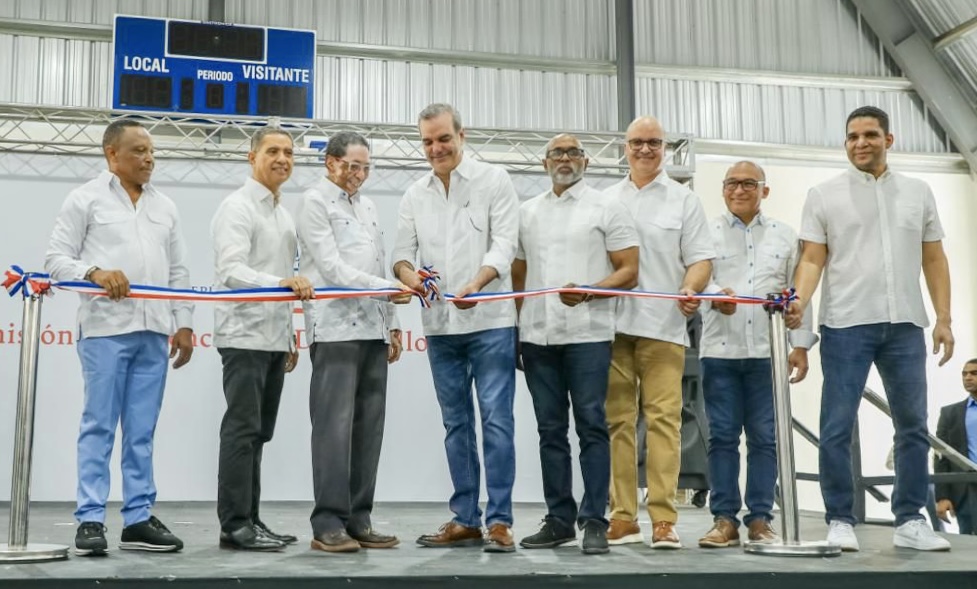Presidente Abinader deja inaugurado el Club Rafael Leónidas Solano en ...