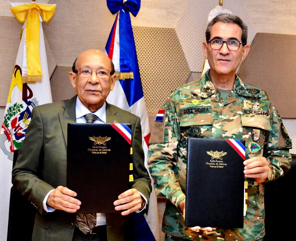 Ministerio de Defensa e IDOPPRIL firman convenio de Protección contra ...