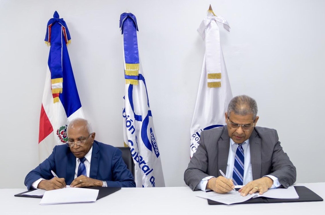 MAP y DIGECOG firman acuerdo para implementar pago de nómina a través ...