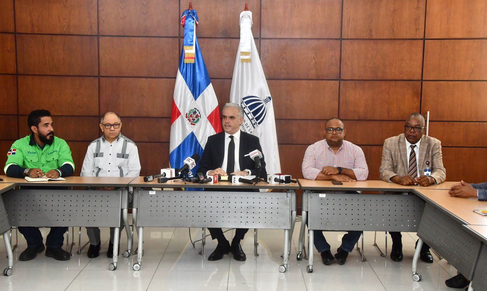 Ministerio de Trabajo emplaza a Falconbridge Dominicana – PANORAMA ...