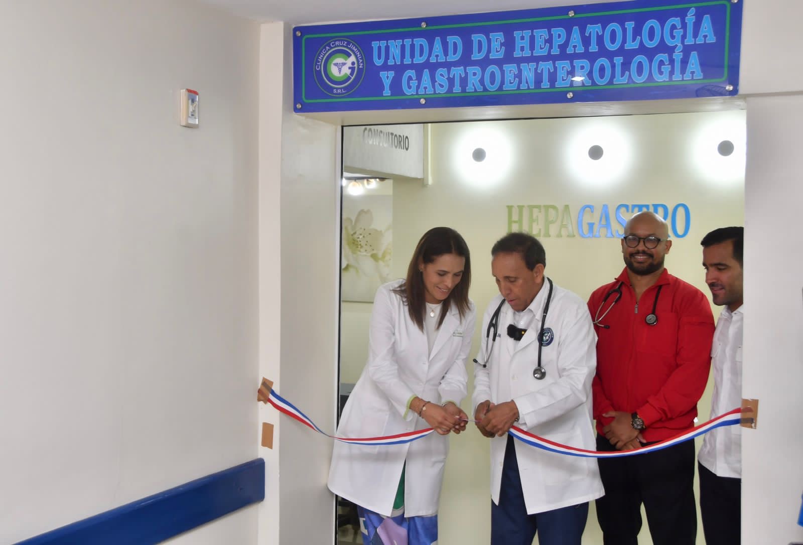 Cruz Jiminián inaugura moderna Unidad de Endoscopia y Hepatología ...