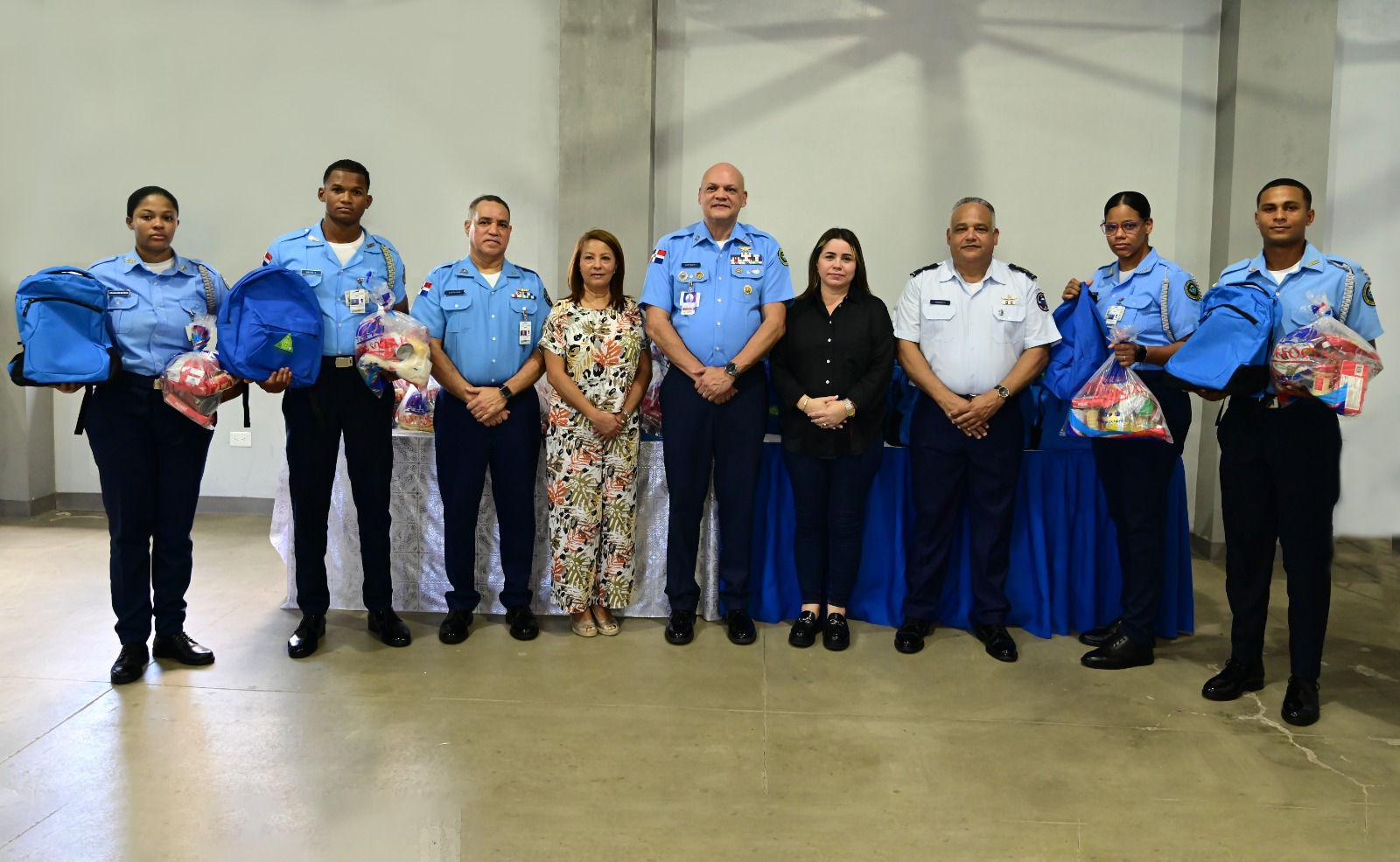Supervisión de seguridad en aeropuertos internacionales MDST y MDPC ...