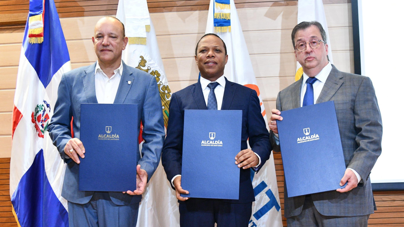 Intrant, Alcaldía de Santiago y CDES acuerdan salvar vidas apoyando la ...
