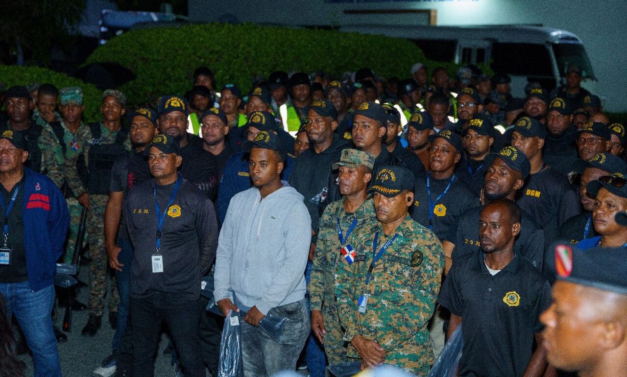 Migración interviene FRIUSA en Bávaro y detiene 253 extranjeros en ...