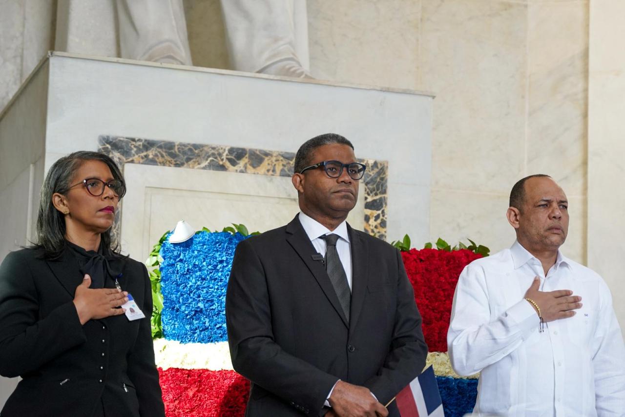 Director de Propeep llama dominicanos a emular ejemplo de los Padres de ...