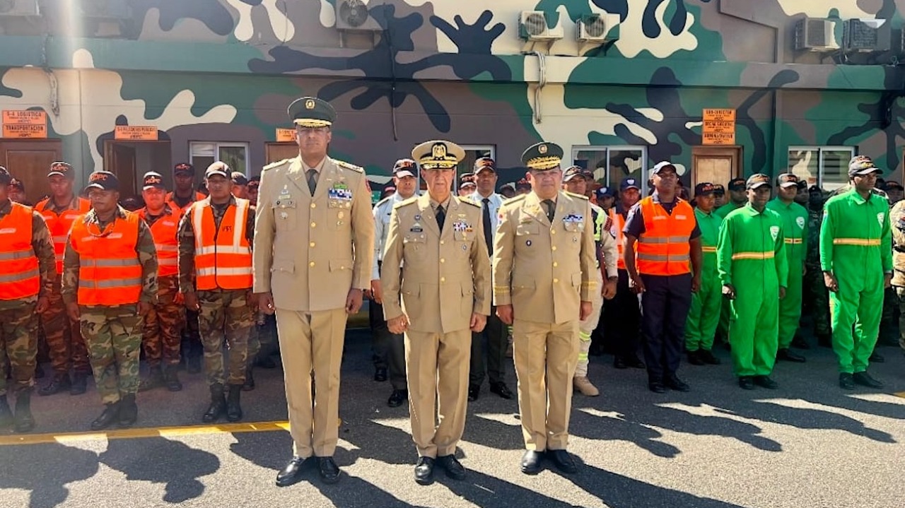 Coronel Luis Rafael Herrera Almonte asume la dirección de Comipol ...