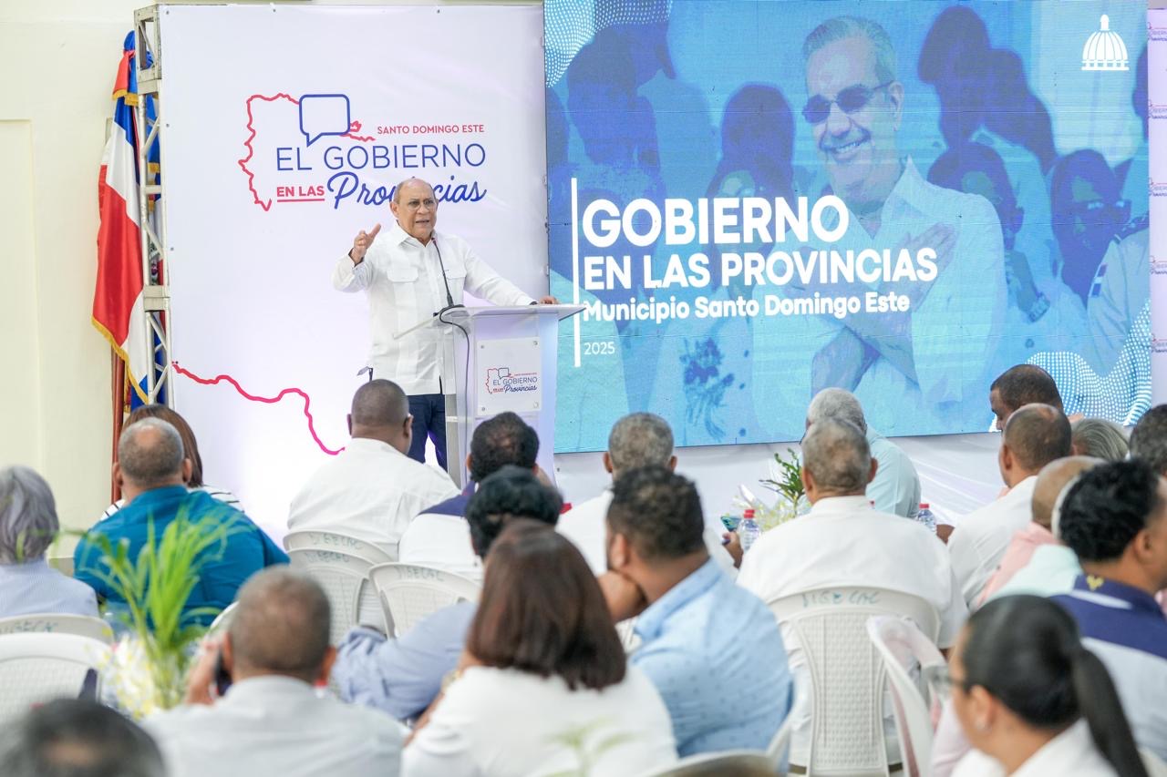 Autoridades y liderazgo acuerdan dar respuestas efectivas a necesidades SDE - PANORAMA URBANO RD