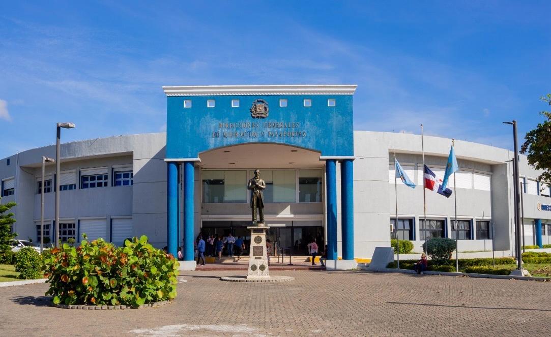 DGM amplía facilidad de servicios a usuarios de trámites migratorios ...