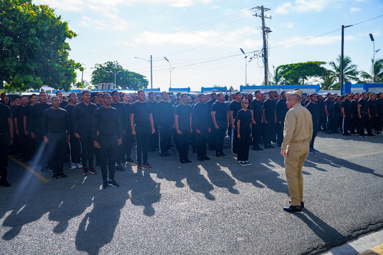 La DGM inicia entrenamiento práctico 400 nuevos agentes de interdicción ...